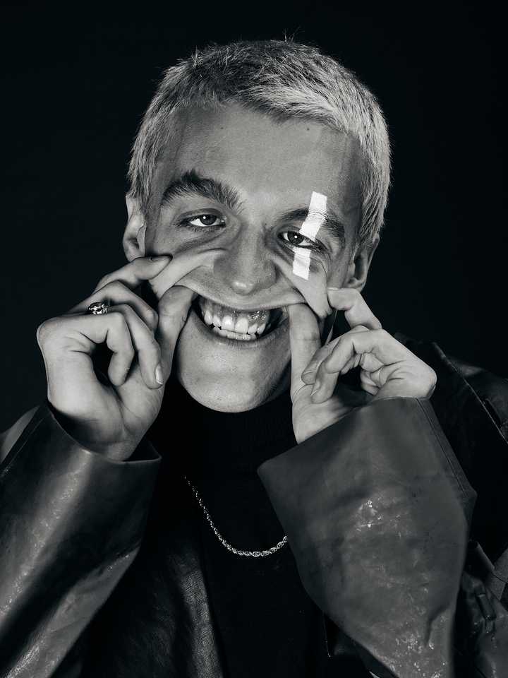 Harry Adams | Ravensbourne 2021